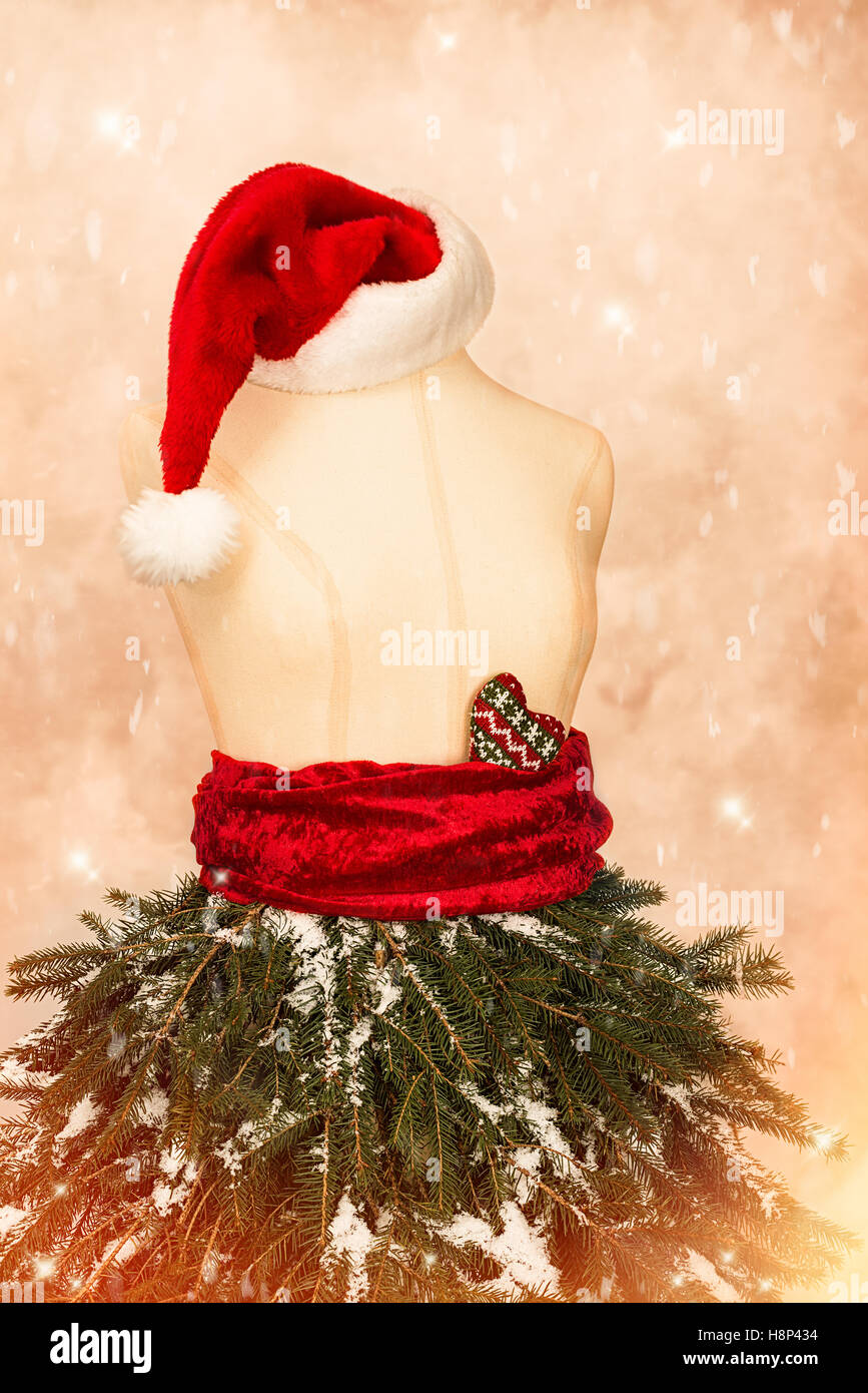 Santa claus mannequin hi-res stock photography and images - Alamy
