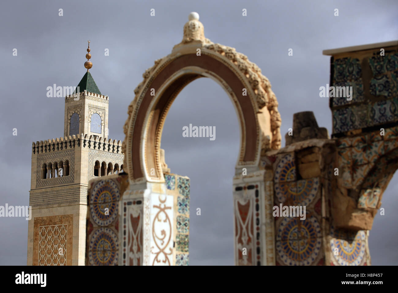 Old Town seen from rooftop, Tunis, Tunisia Stock Photo - Alamy
