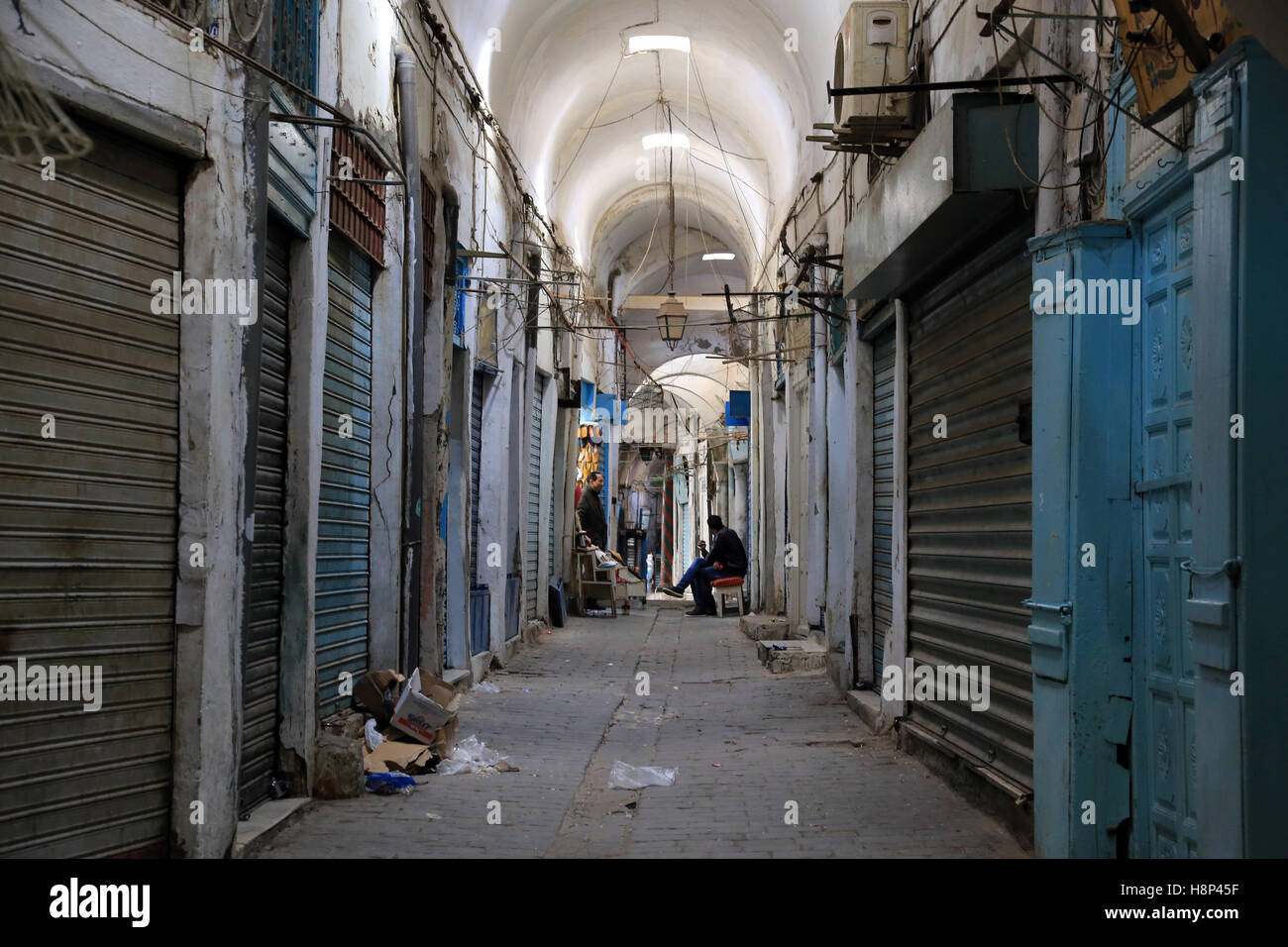 Old medina of tunis hi-res stock photography and images - Alamy