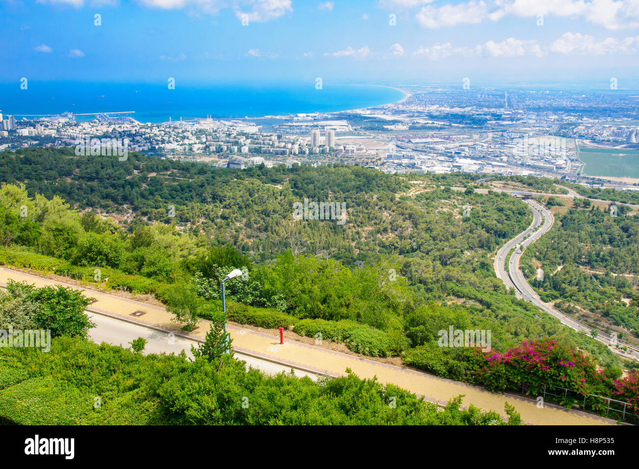 Downtown haifa hi-res stock photography and images - Alamy