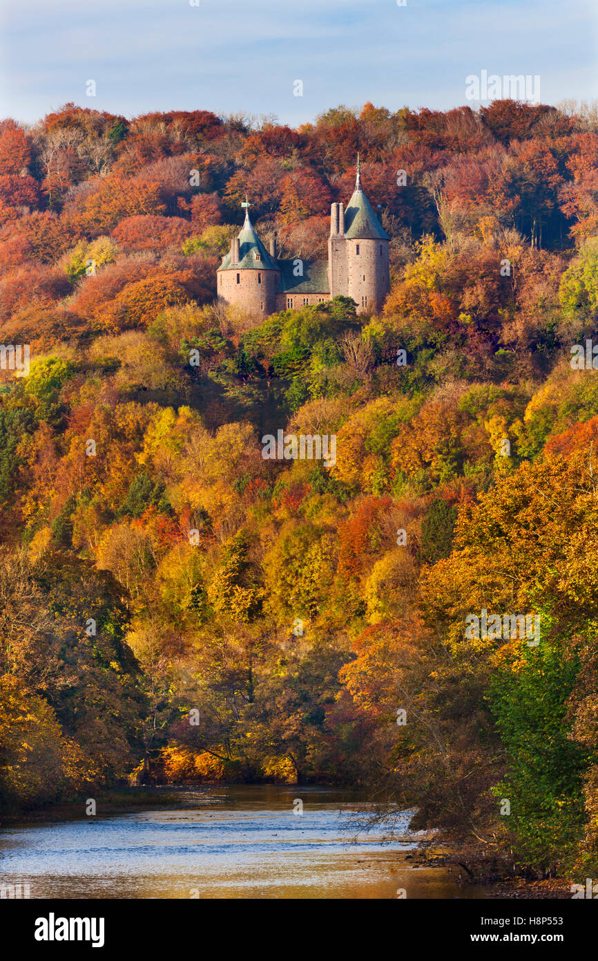 Castle coch autumn hi-res stock photography and images - Alamy