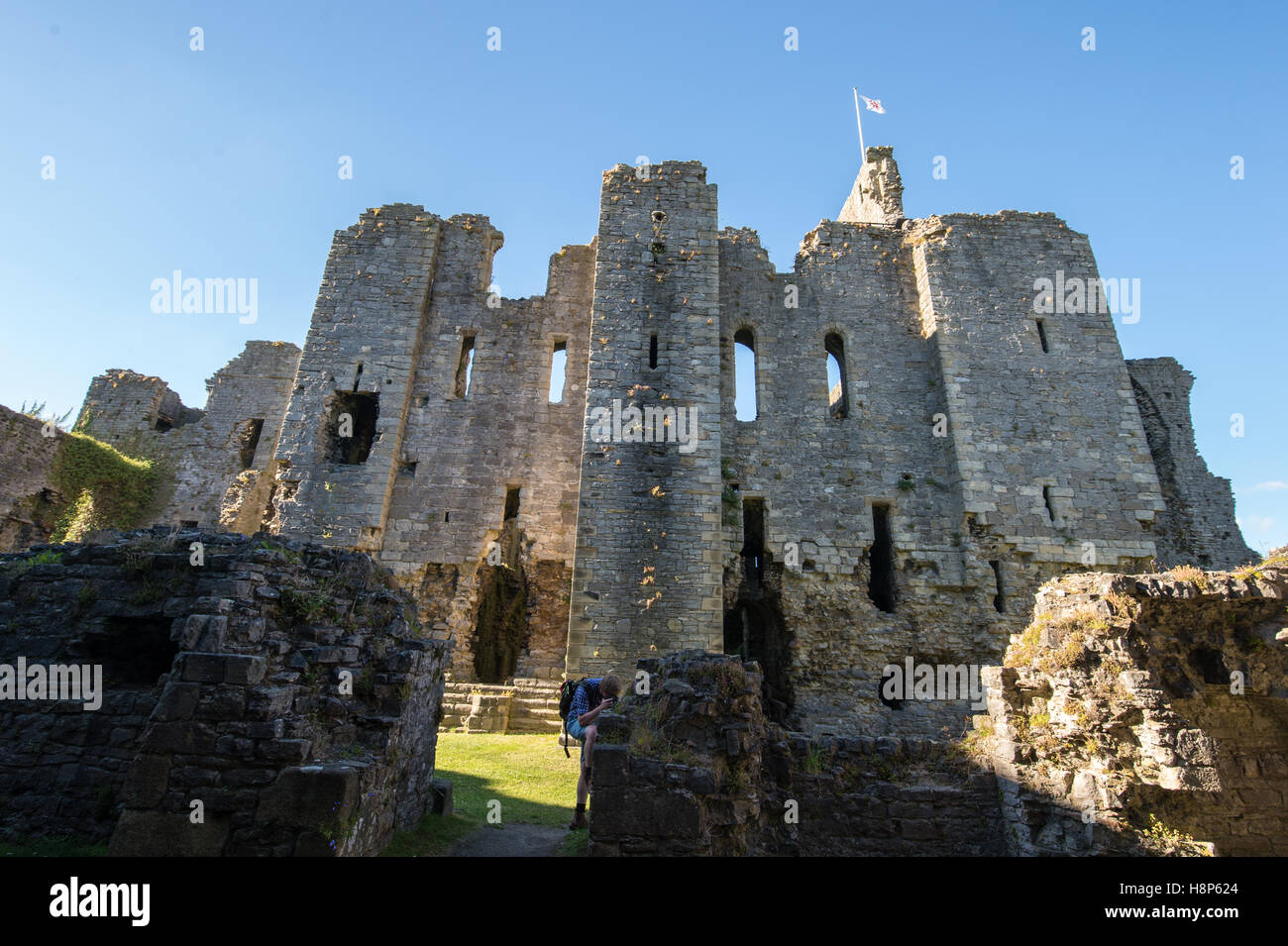 UK, England, Yorkshire, Wensleydale, Middleham - The Middleham Castle ...