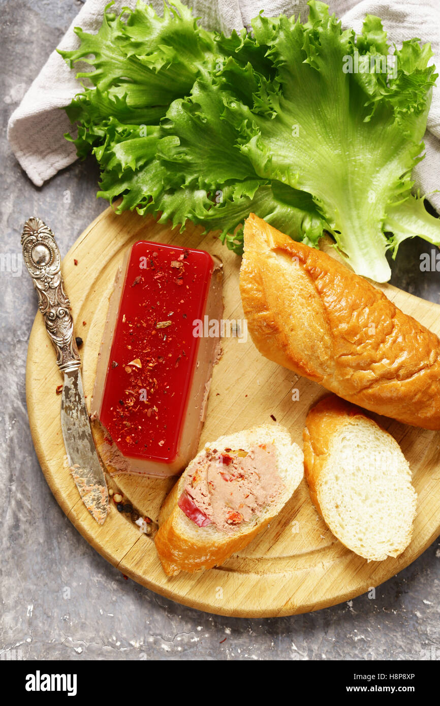 Pate de foie gras hi-res stock photography and images - Alamy