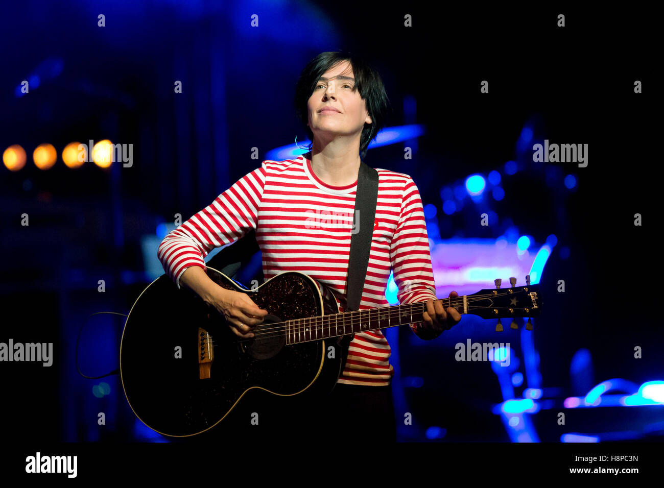 Texas The Band Sharleen Spiteri Stock Photos & Texas The Band Sharleen ...