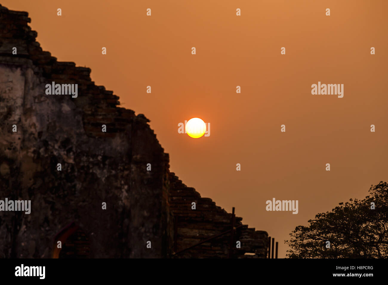 Brick wall sunset Stock Photo - Alamy