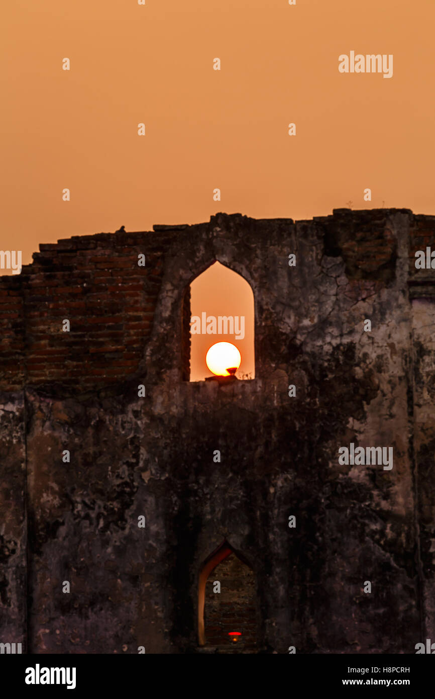 Brick wall sunset Stock Photo - Alamy
