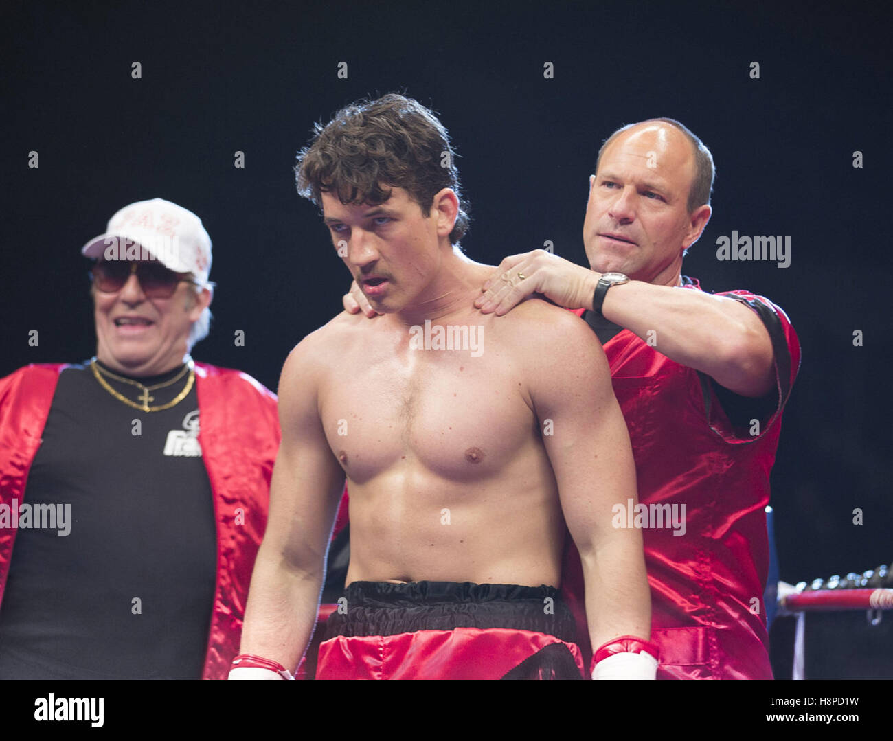 Aaron eckhart boxing hi-res stock photography and images - Alamy