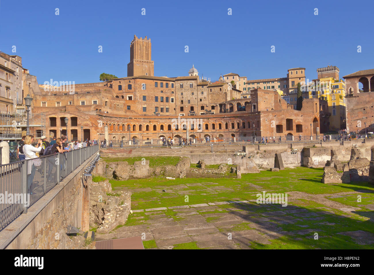 Ruins of ancient Rome preserved and tourists in Italy Stock Photo - Alamy