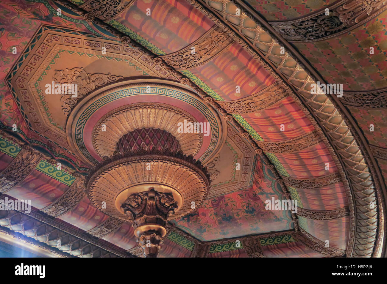 Historic ceiling interior art hi-res stock photography and images - Alamy