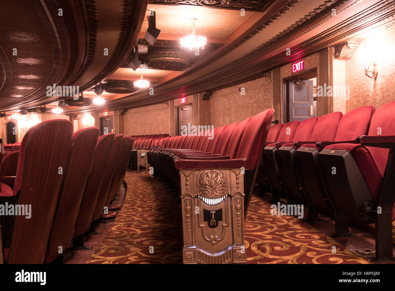 Art deco theatre interior hi-res stock photography and images - Alamy