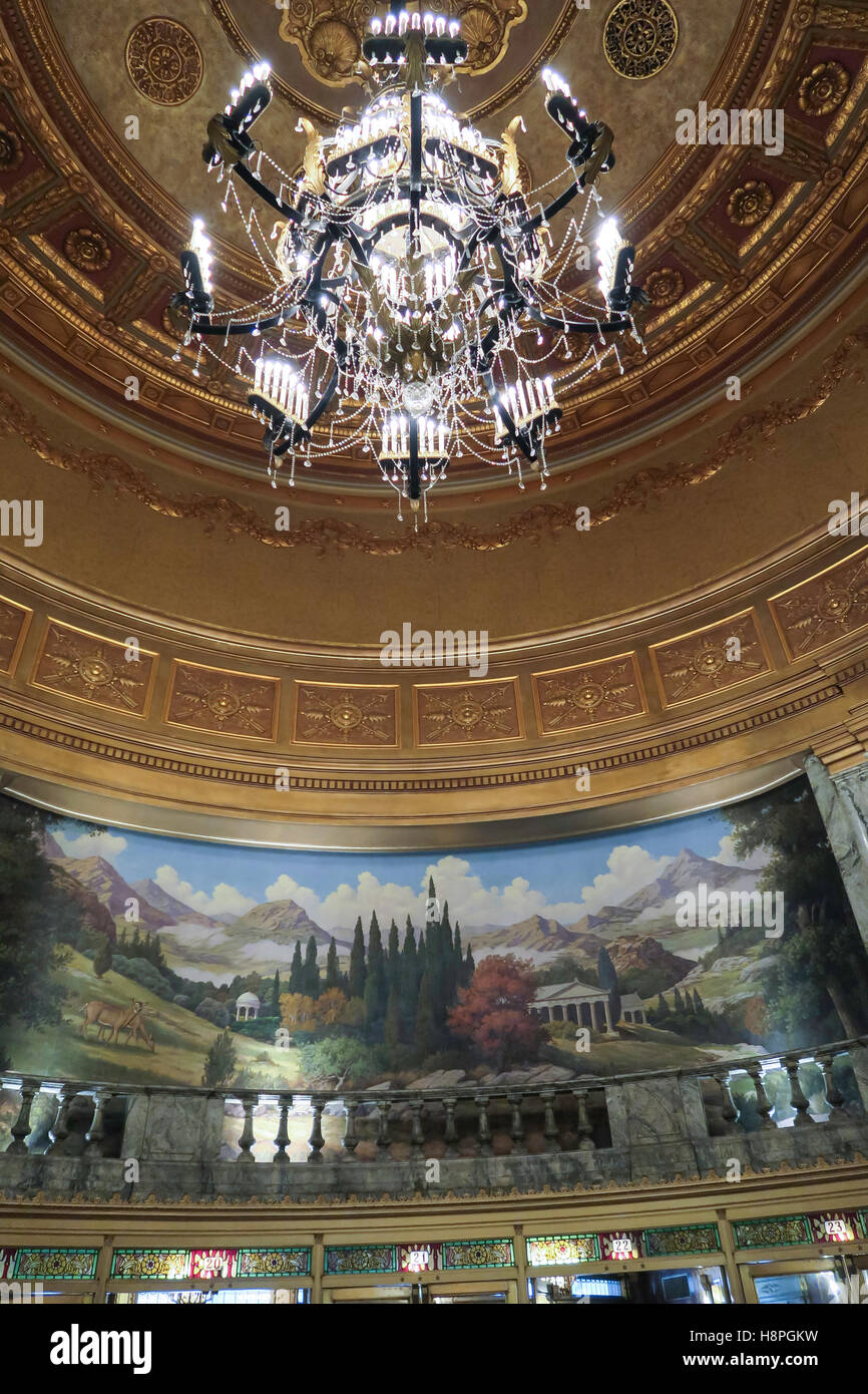 Beacon Theatre Interior, NYC, USA Stock Photo - Alamy