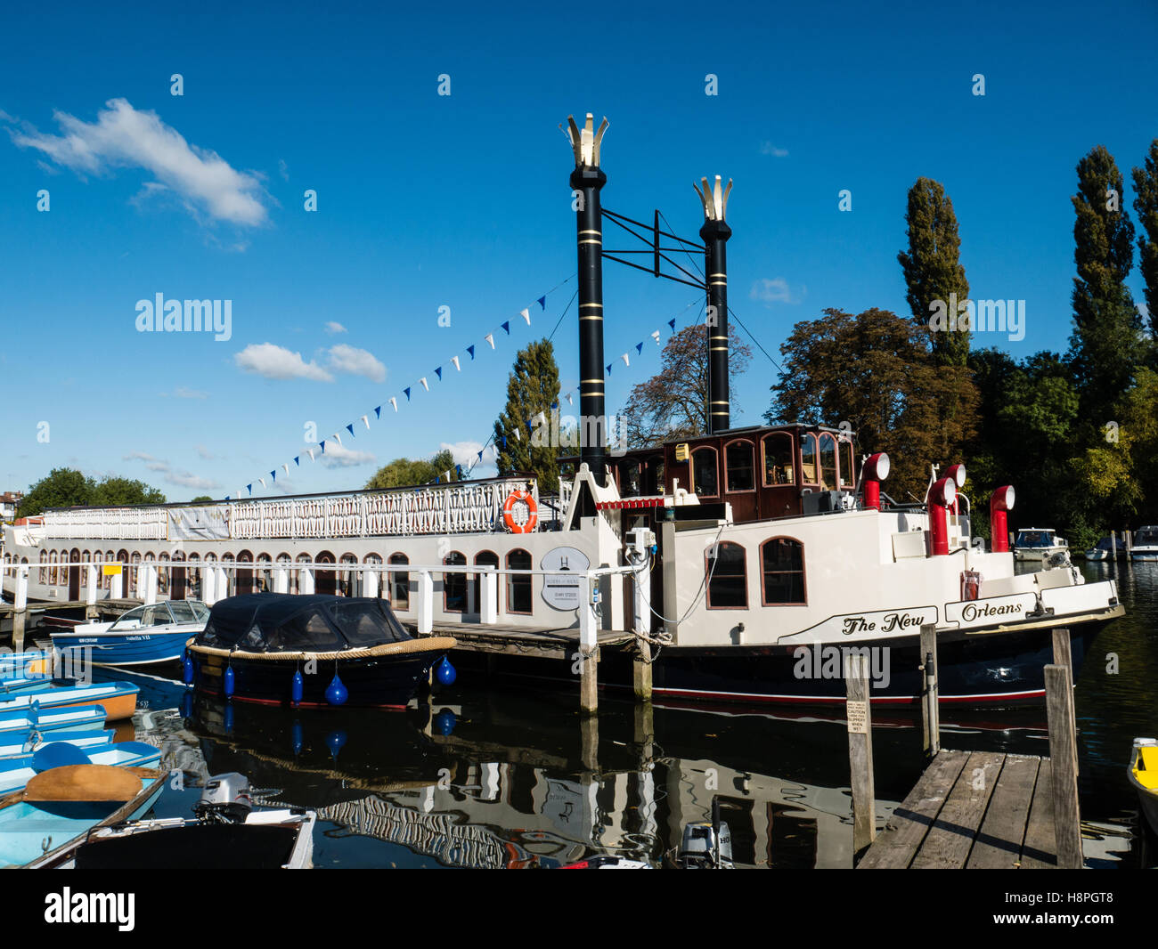 Old steam boat hi-res stock photography and images - Alamy