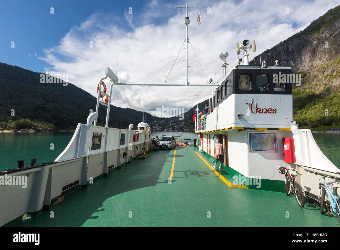Norway car ferry ornes solvorn lustrafjorden hi-res stock photography ...