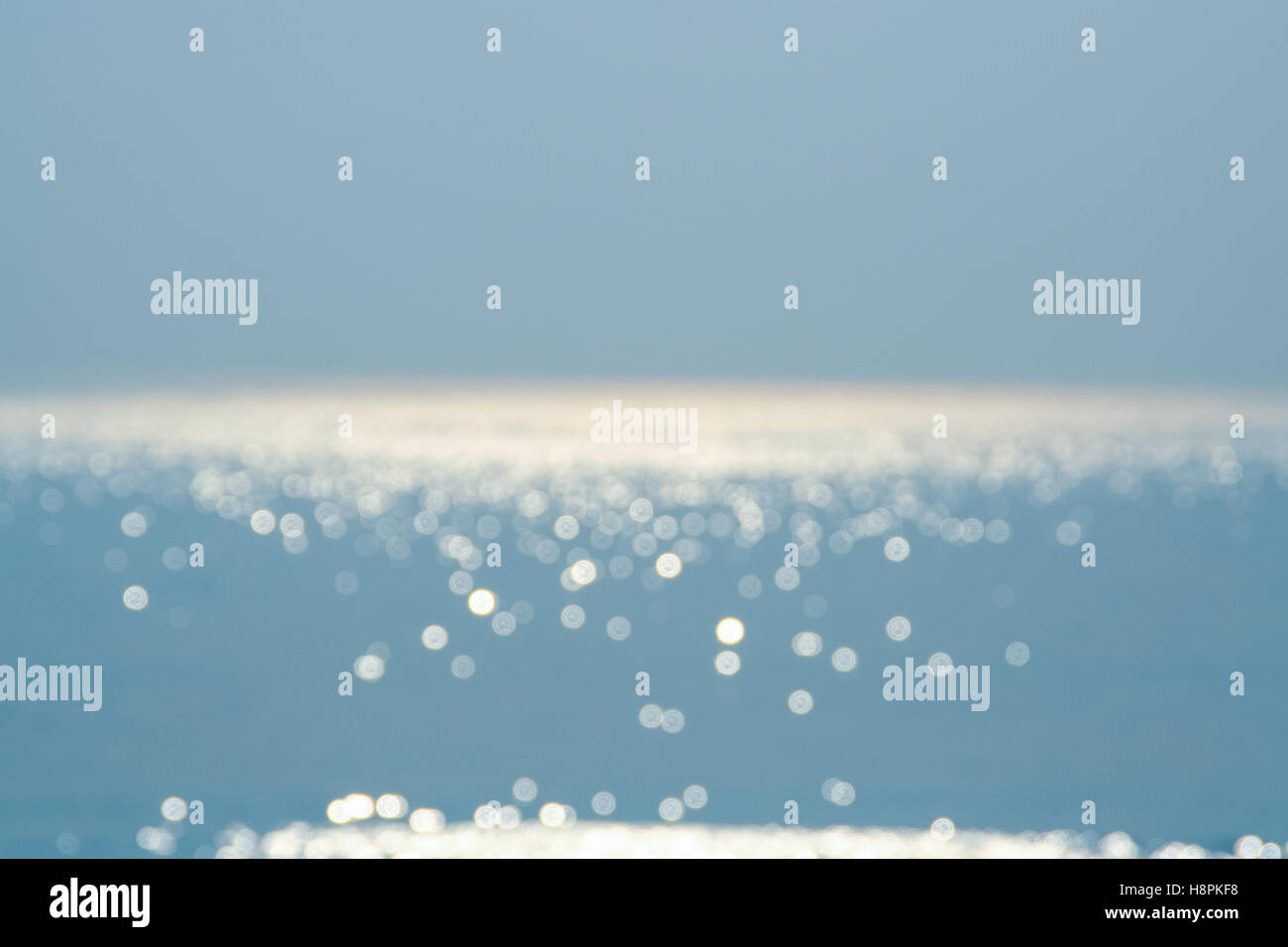 Glare in the sea hi-res stock photography and images - Alamy