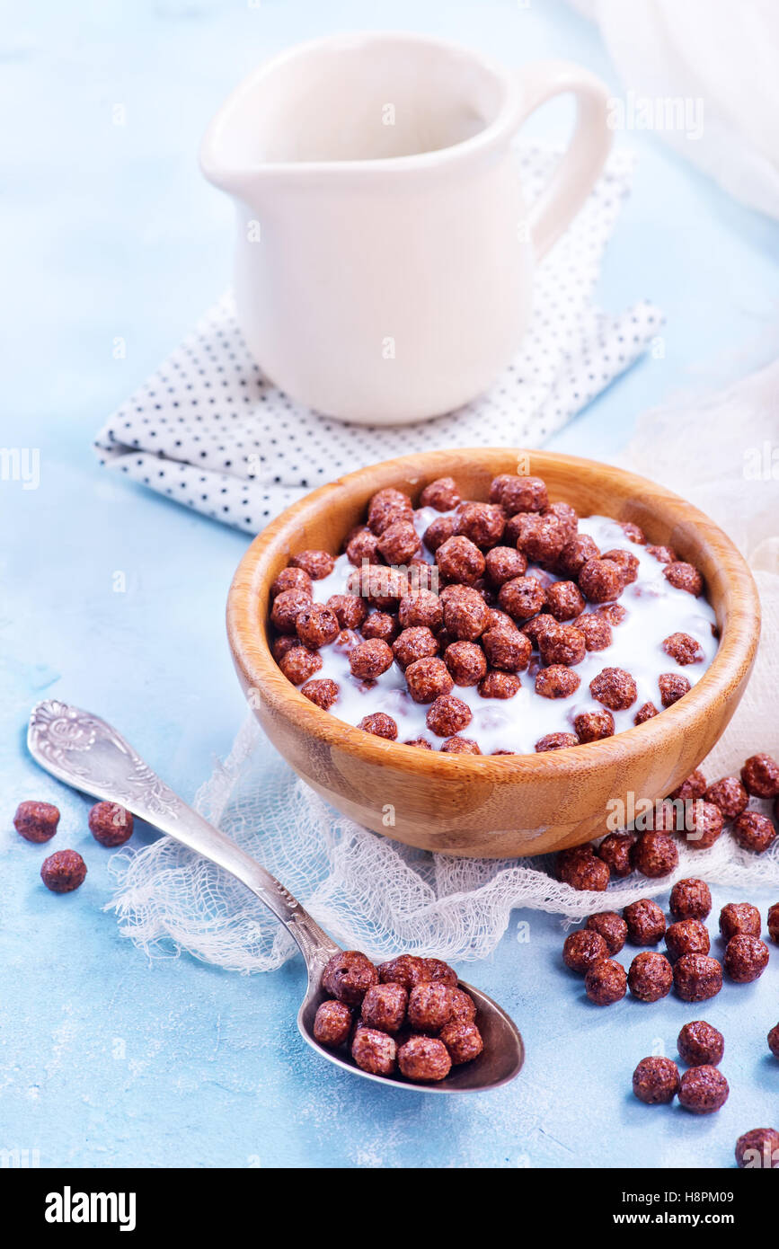 Milk pellets hi-res stock photography and images - Alamy
