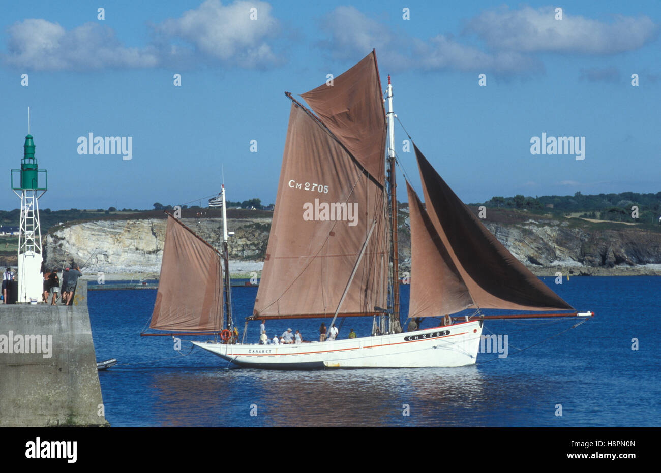Sailing ship, vintage, two masters, sailing, sea, harbor entrance ...