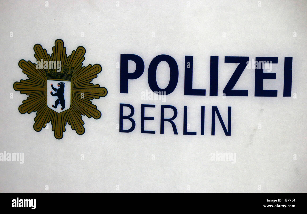 das Logo der Marke "Polizei Berlin", Berlin Stock Photo - Alamy