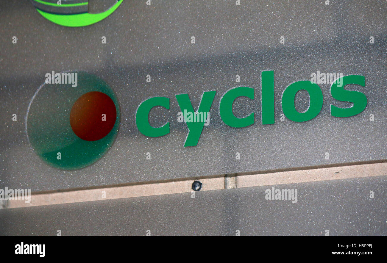 das Logo der Marke "Cyclos", Berlin Stock Photo - Alamy