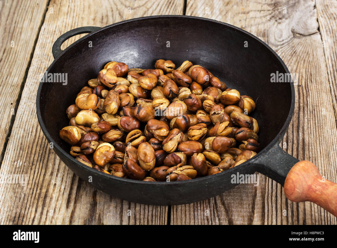 Roasted Broad Beans with Salt Stock Photo - Alamy