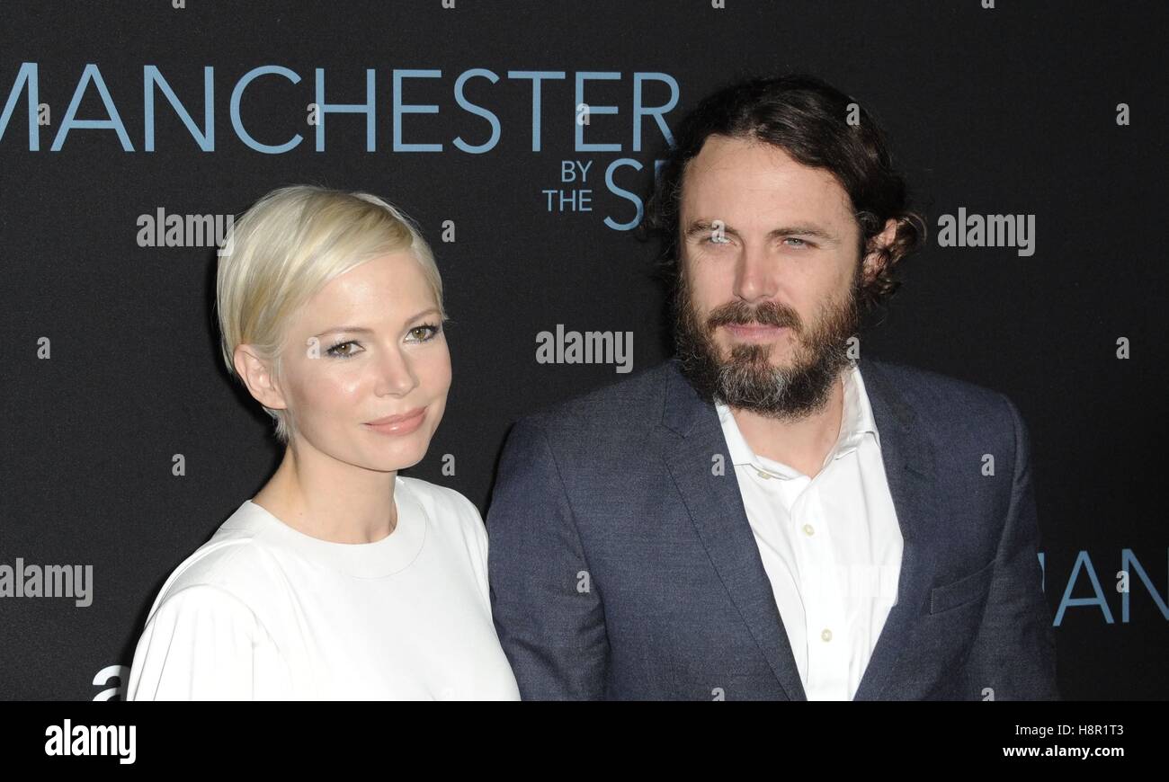 Los Angeles, CA, USA. 14th Nov, 2016. Michelle Williams, Casey Affleck ...
