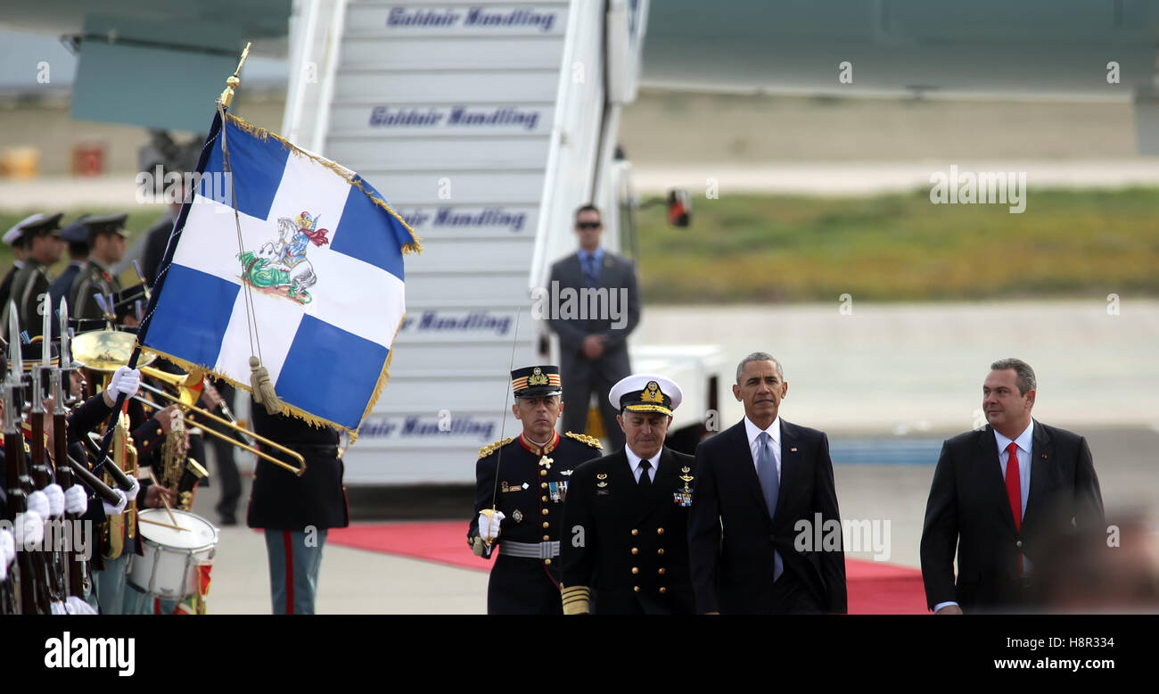 President barack obama arrives hi-res stock photography and images - Alamy