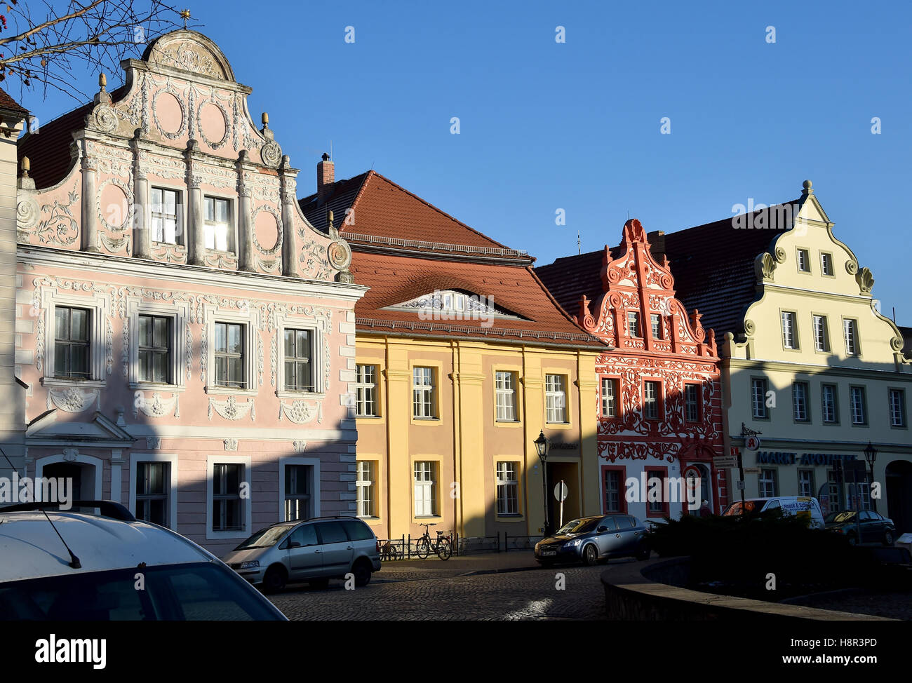 Luckau, Germany. 14th Nov, 2016. Renovated gabel roof houses can be ...