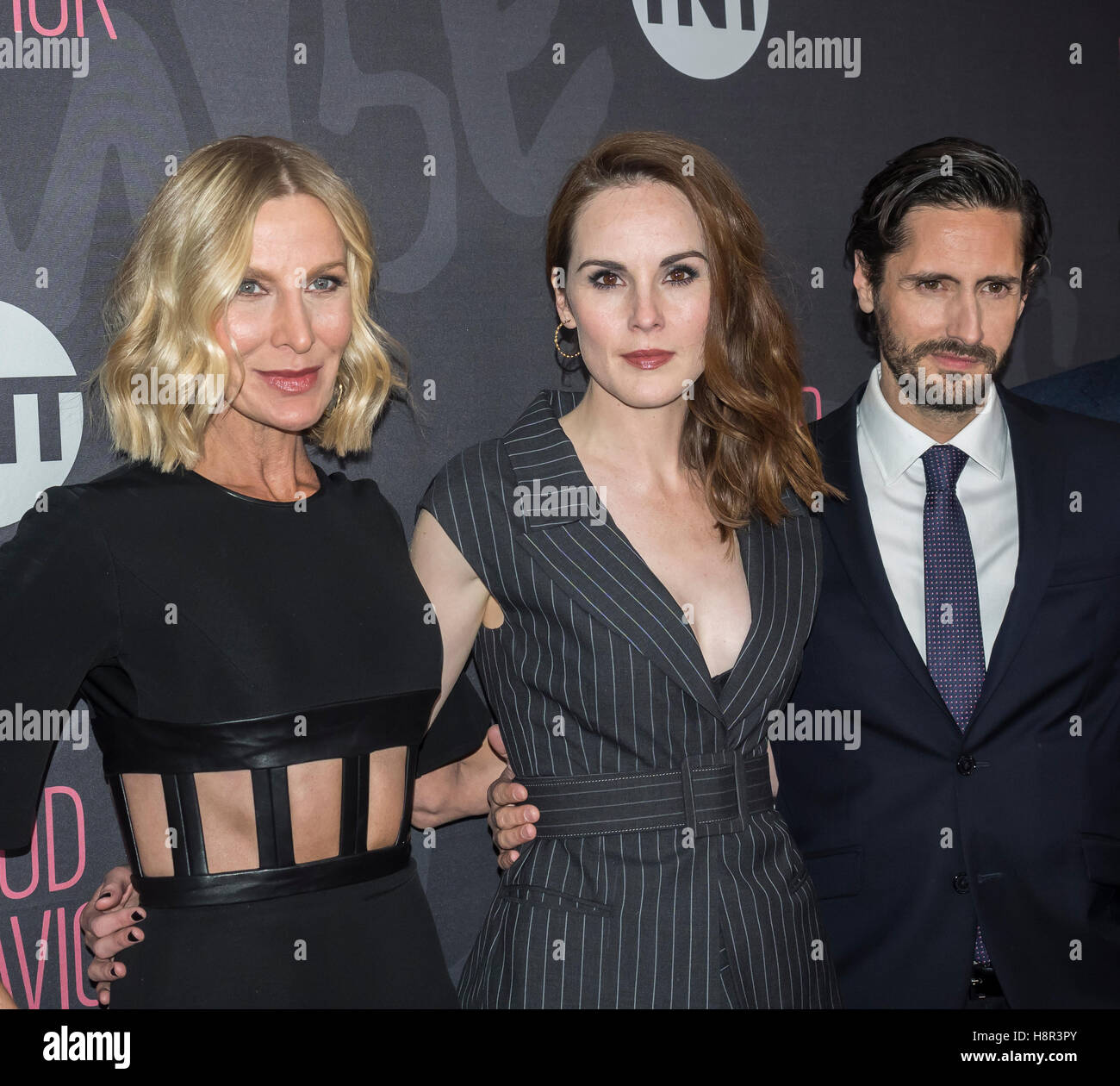 New York, USA. 14th Nov, 2016. (L-R) Actors Lusia Strus, Michelle ...