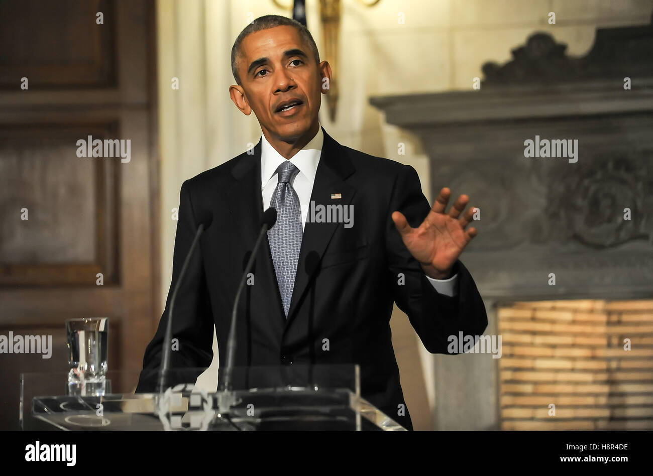 Athens, Greece. 15th Nov, 2016. President Barack Obama speaks during a ...