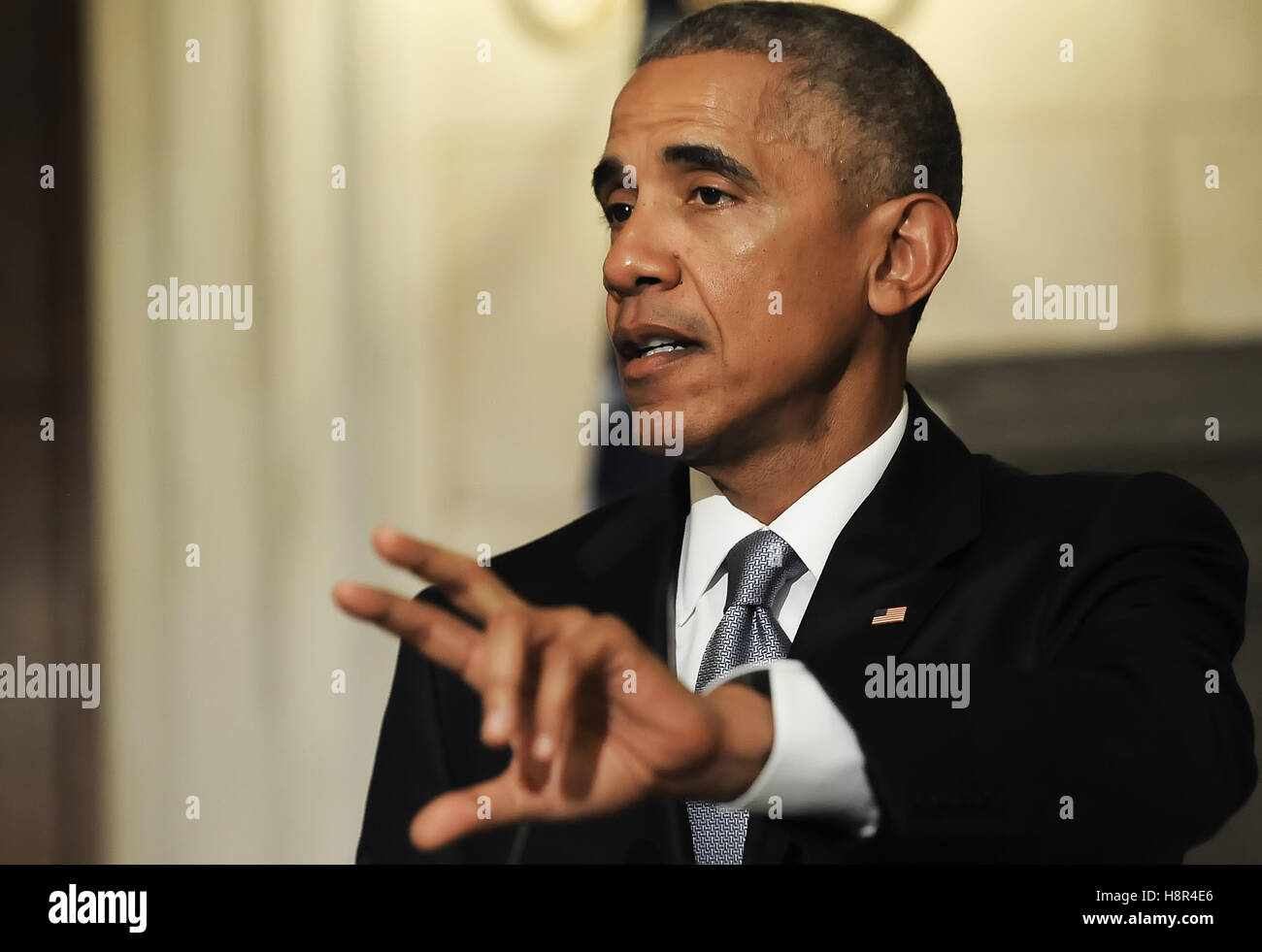 Athens, Greece. 15th Nov, 2016. President Barack Obama speaks during a ...