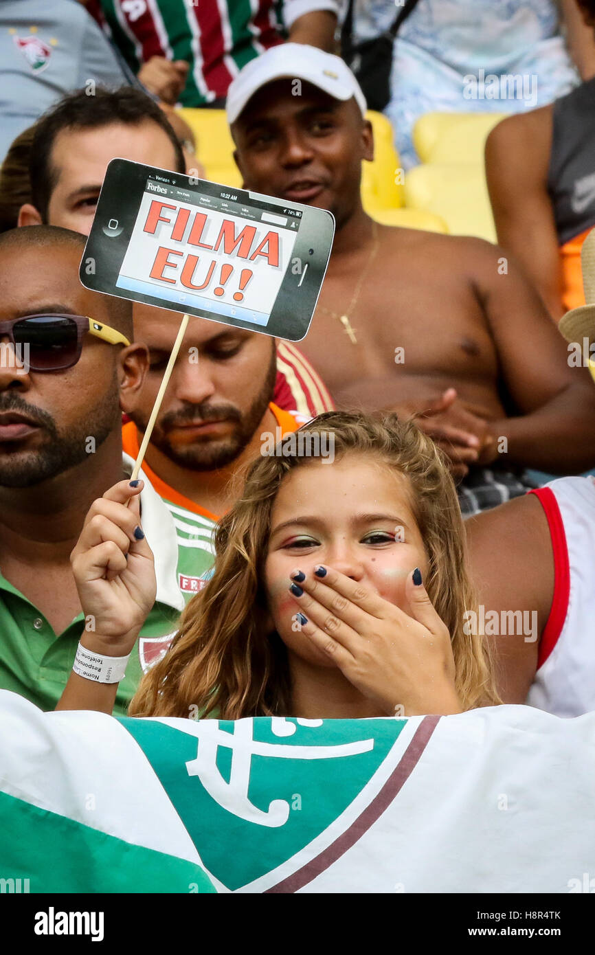 Rio De Janeiro, Brazil. 15th Nov, 2016. Fans for Fluminense X Atletico ...