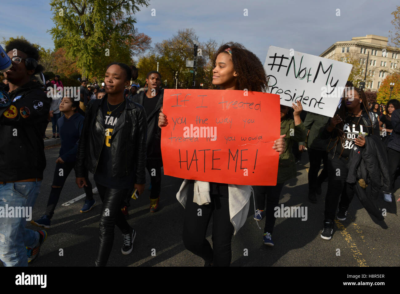 Washington, DC, USA. 15th Nov, 2016. Hundreds of Washington, DC, high ...
