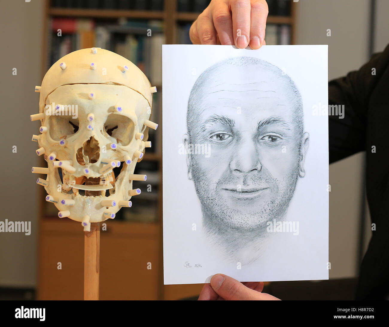 Police identikit hi-res stock photography and images - Alamy