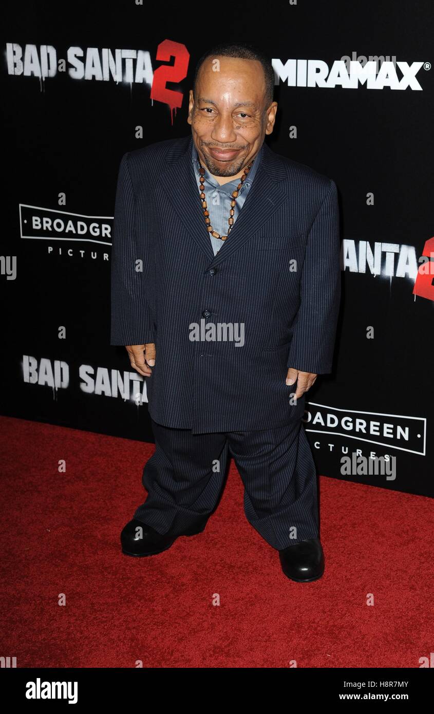 New York, USA. 15th Nov, 2016. Tony Cox at arrivals for 'Bad Santa 2 ...