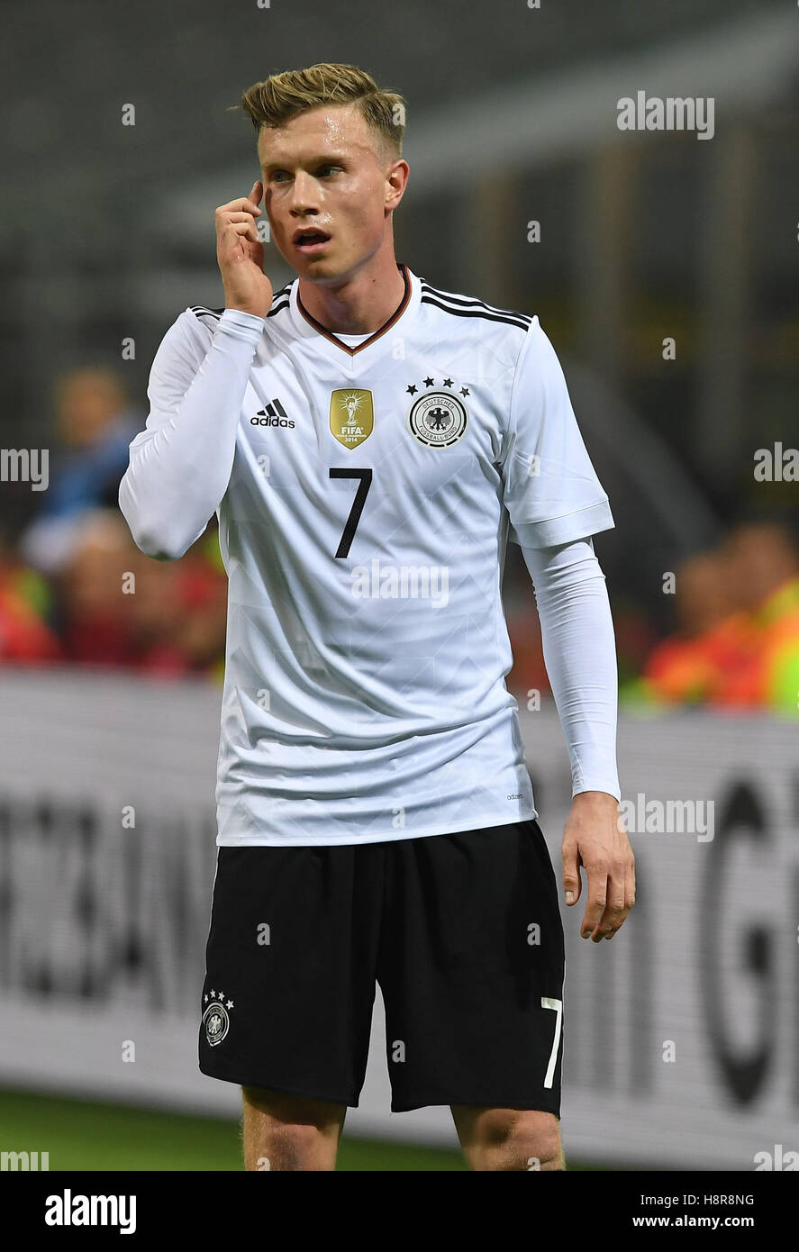 Milan, Italy. 15th Nov, 2016. Germany's Yannick Gerhardt gestures ...