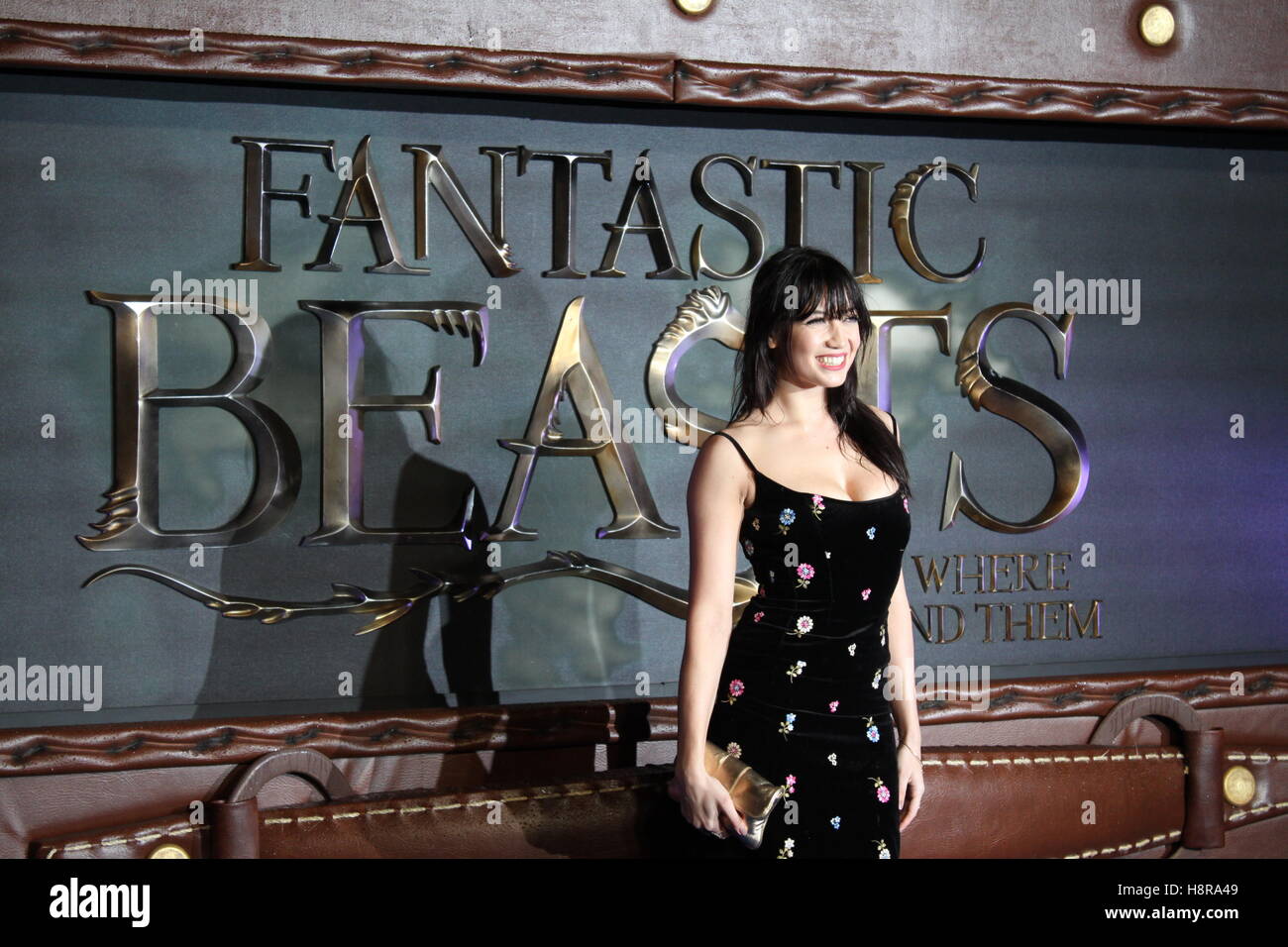 Daisy lowe model hi-res stock photography and images - Alamy