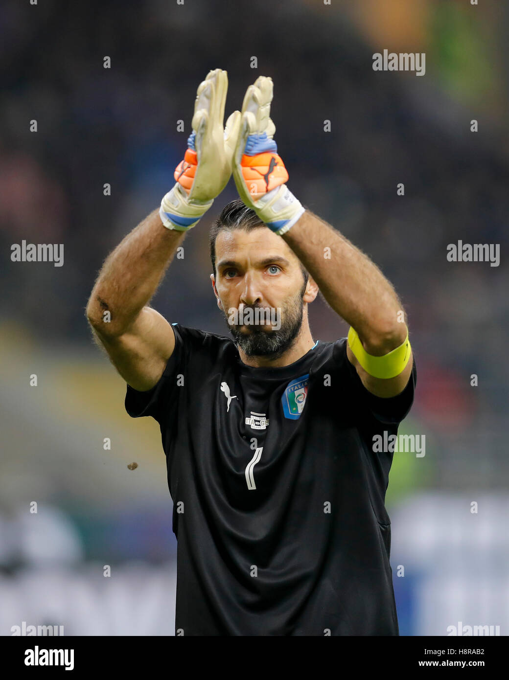 Milan, Italy. 15th November, 2016. Gianluigi BUFFON, ITA Torwart 1 says ...