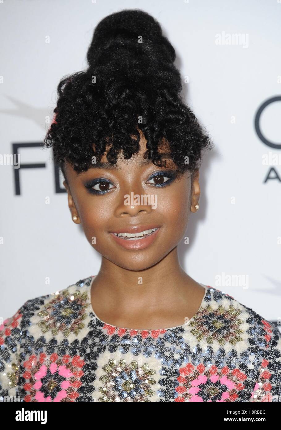 Los Angeles, CA, USA. 15th Nov, 2016. Shai Jackson at arrivals for LA ...