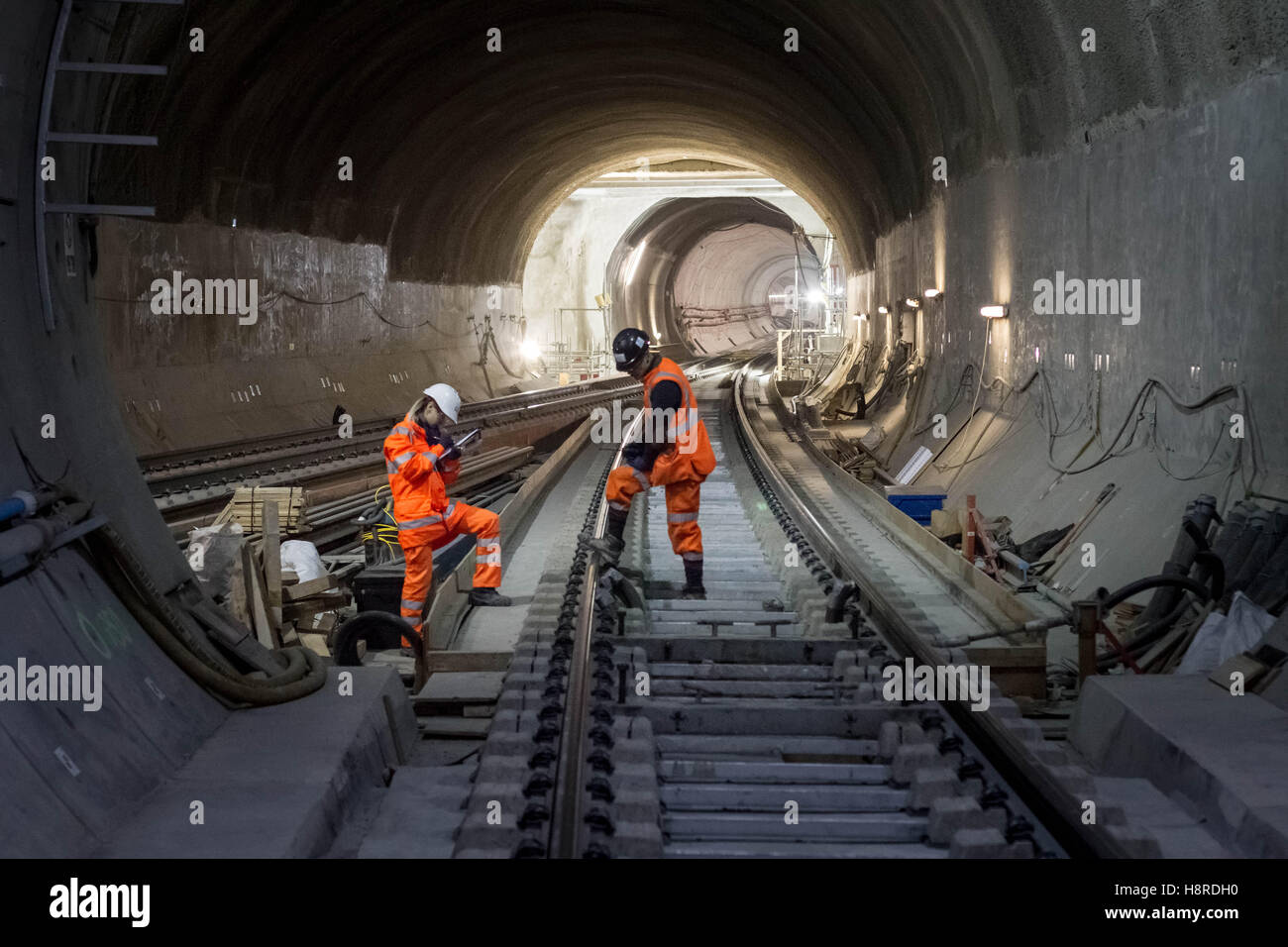 Stepney green underground hi-res stock photography and images - Alamy