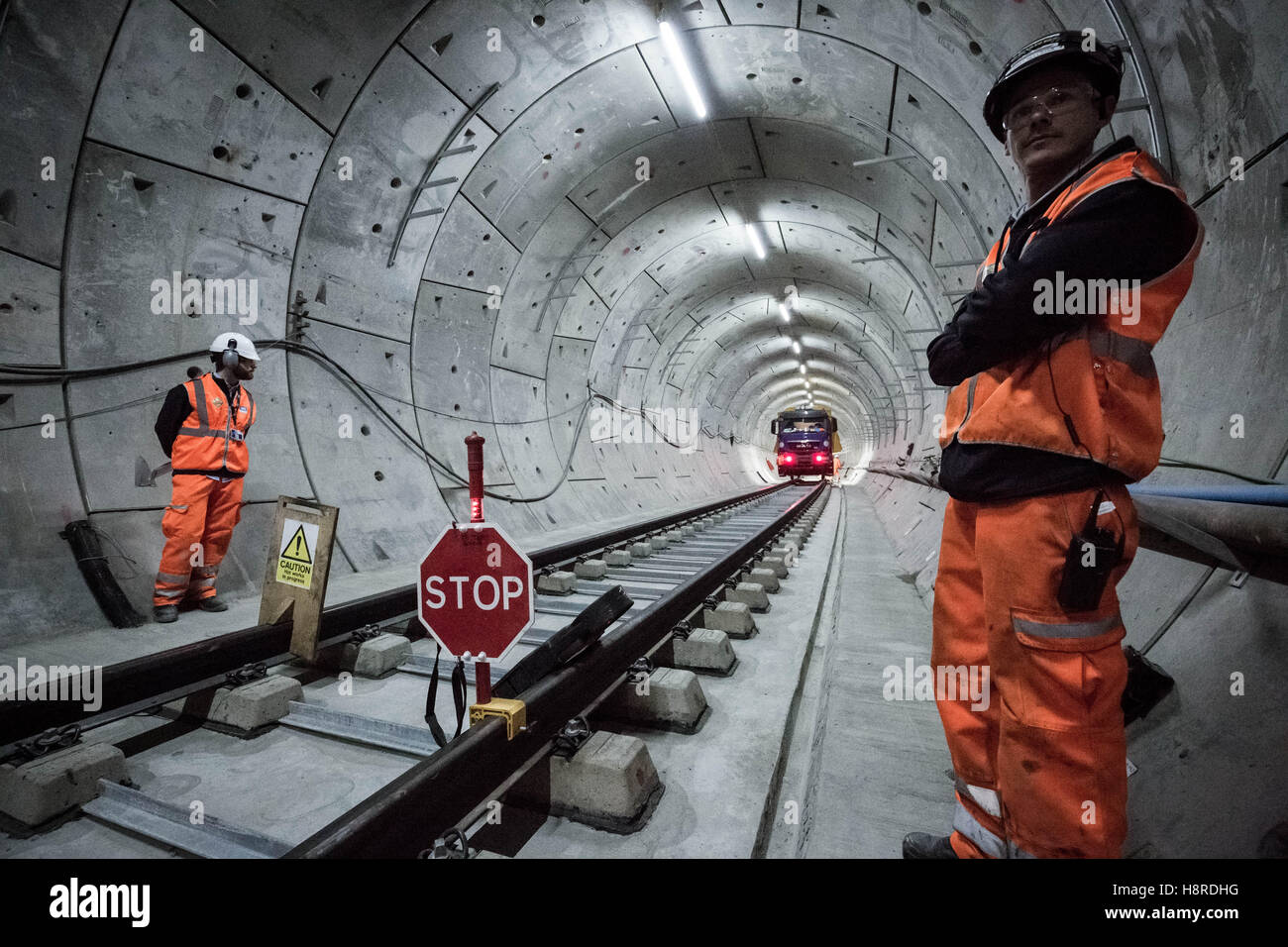 Crossrail stepney green station hi-res stock photography and images - Alamy