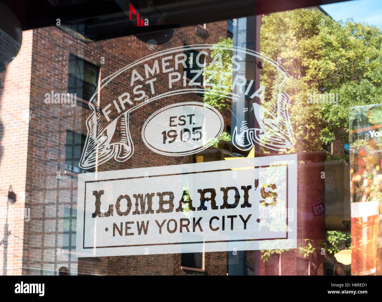 Lombardi's in Little Italy, America's first pizzeria Stock Photo - Alamy