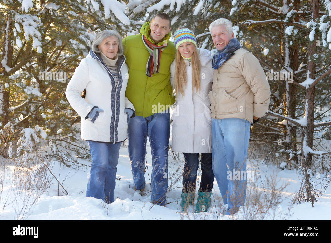 Winter family fun young mother hi-res stock photography and images - Alamy