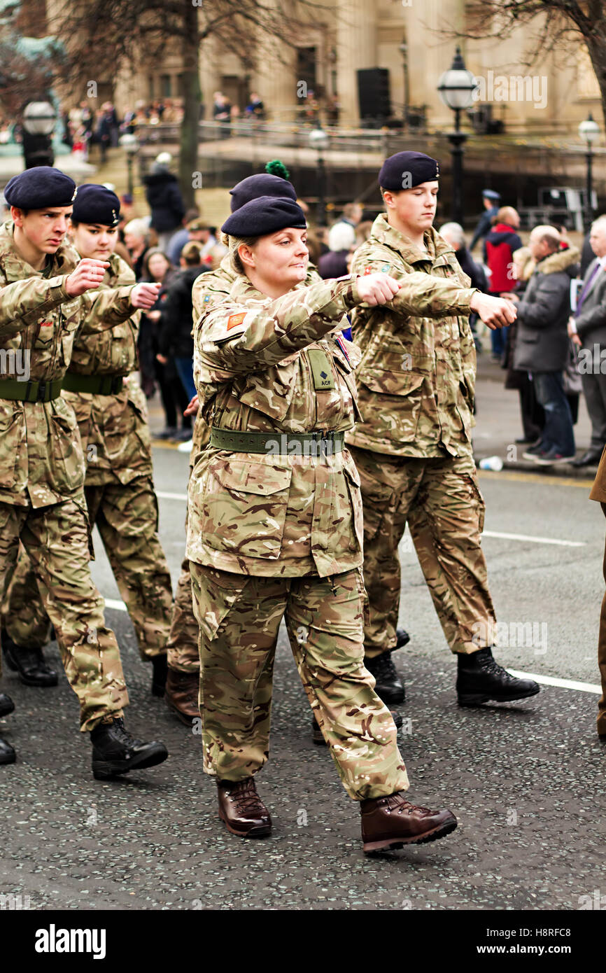 Members of the British Armed Forces taking part in the Remembrance Day ...