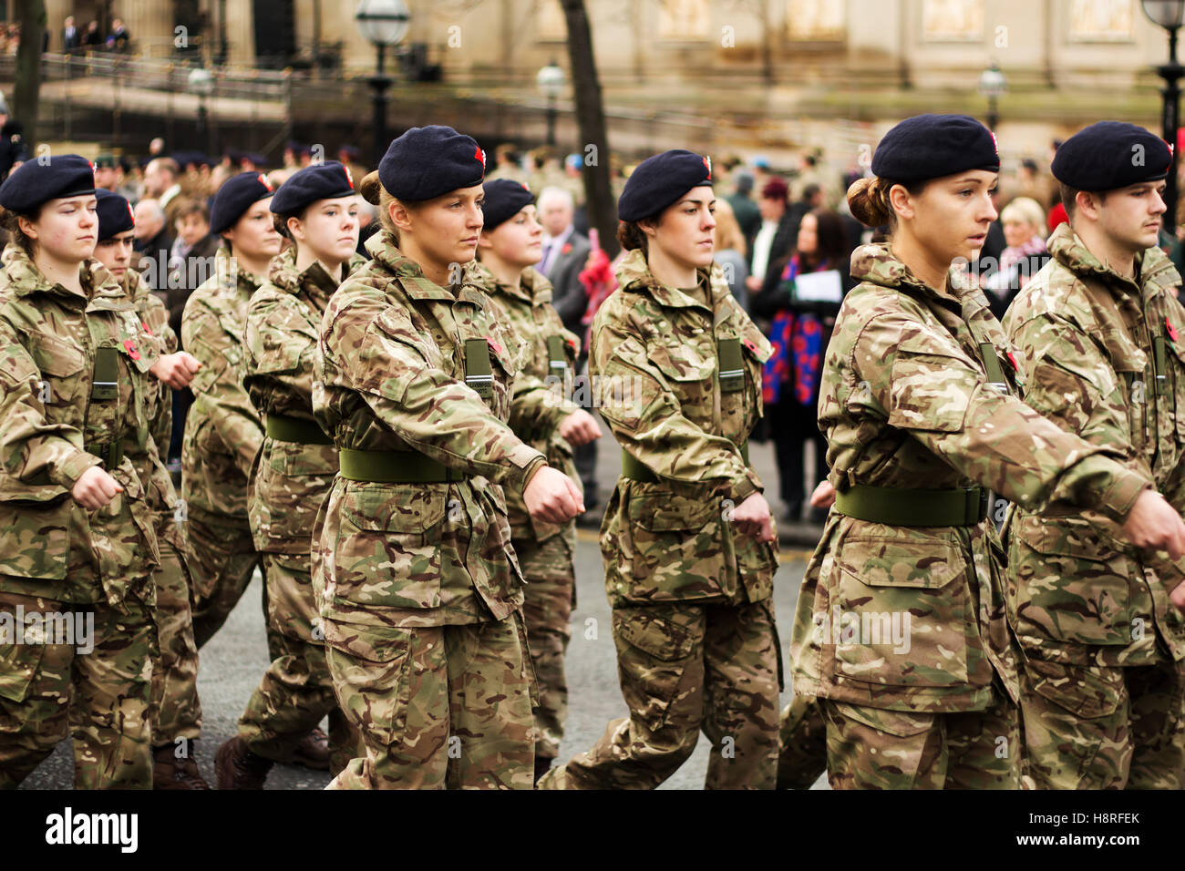 Members of the British Armed Forces taking part in the Remembrance Day ...