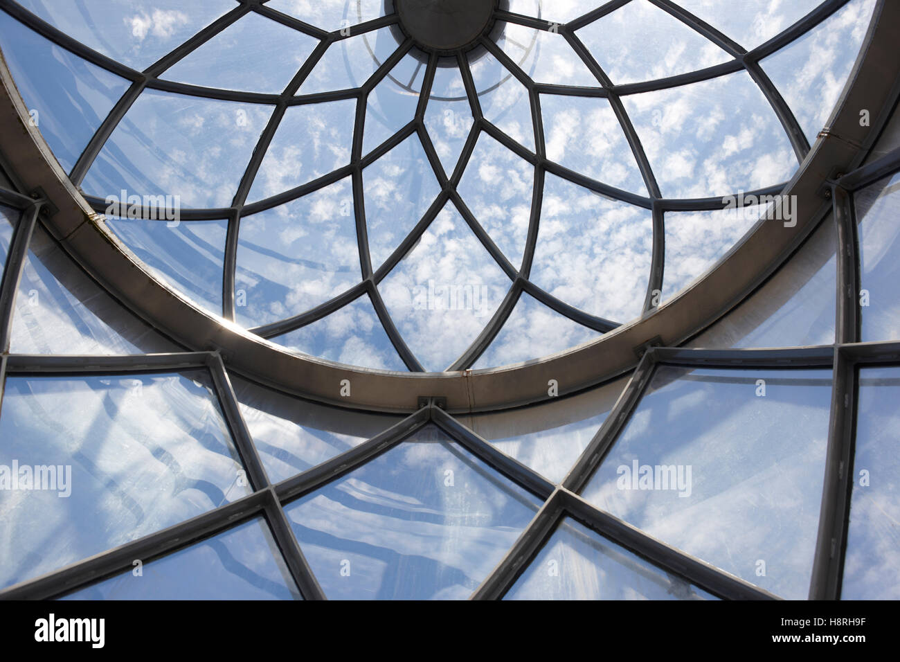 Metallic dome hi-res stock photography and images - Alamy