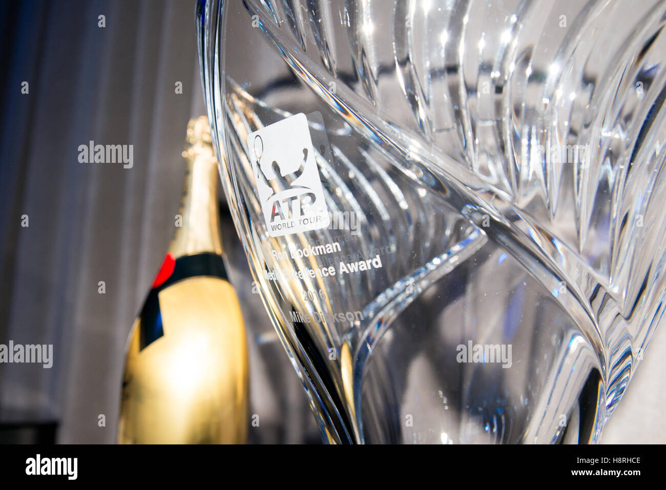 London, UK. 14th Nov, 2016. Daily Mail's journalist Mike Dickson ...