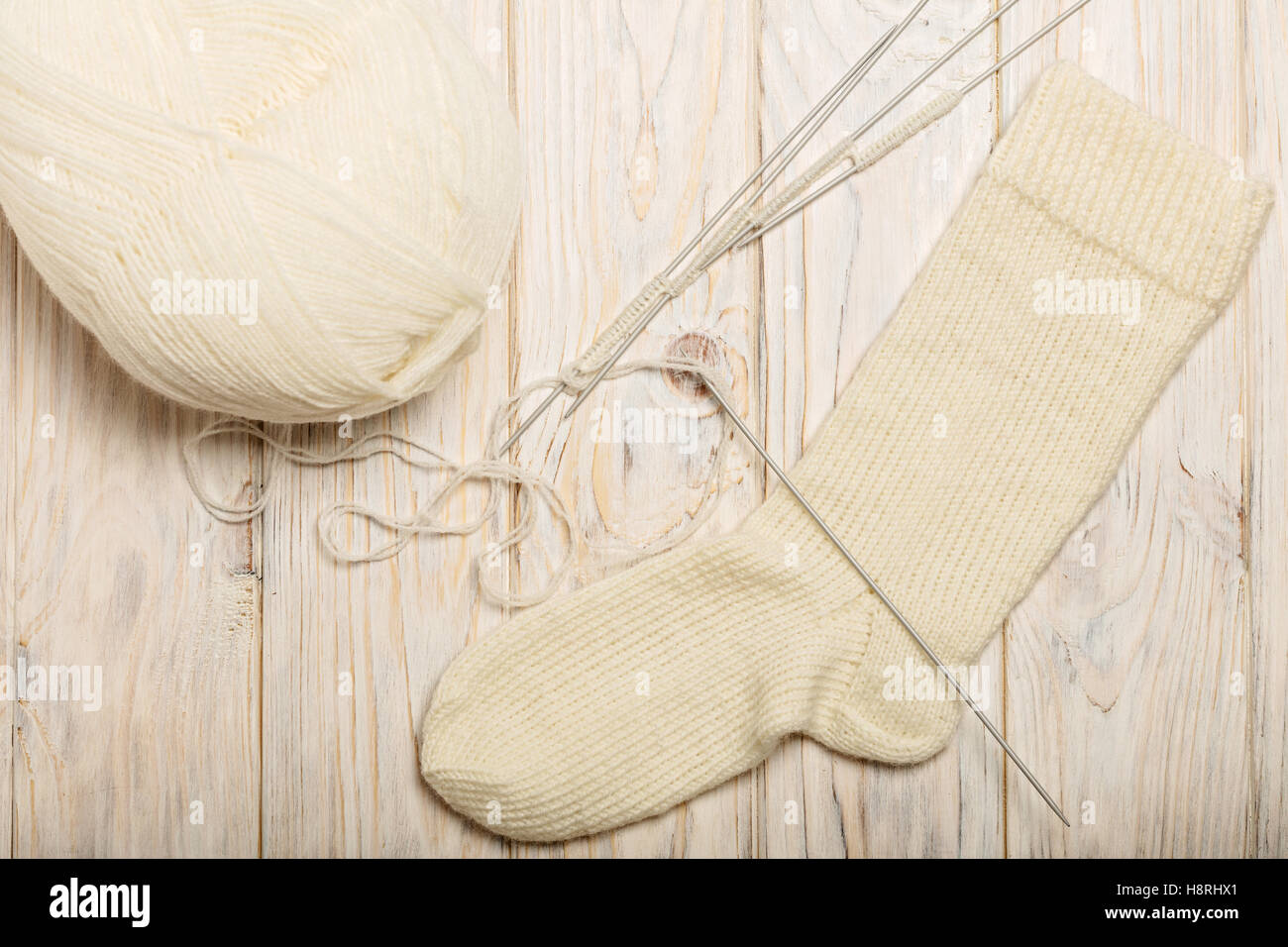 How To Knit Socks On Five Needles Photo 3 Stock Photo Alamy how-to-knit-socks-on-five-needles-photo-3-stock-photo-alamy