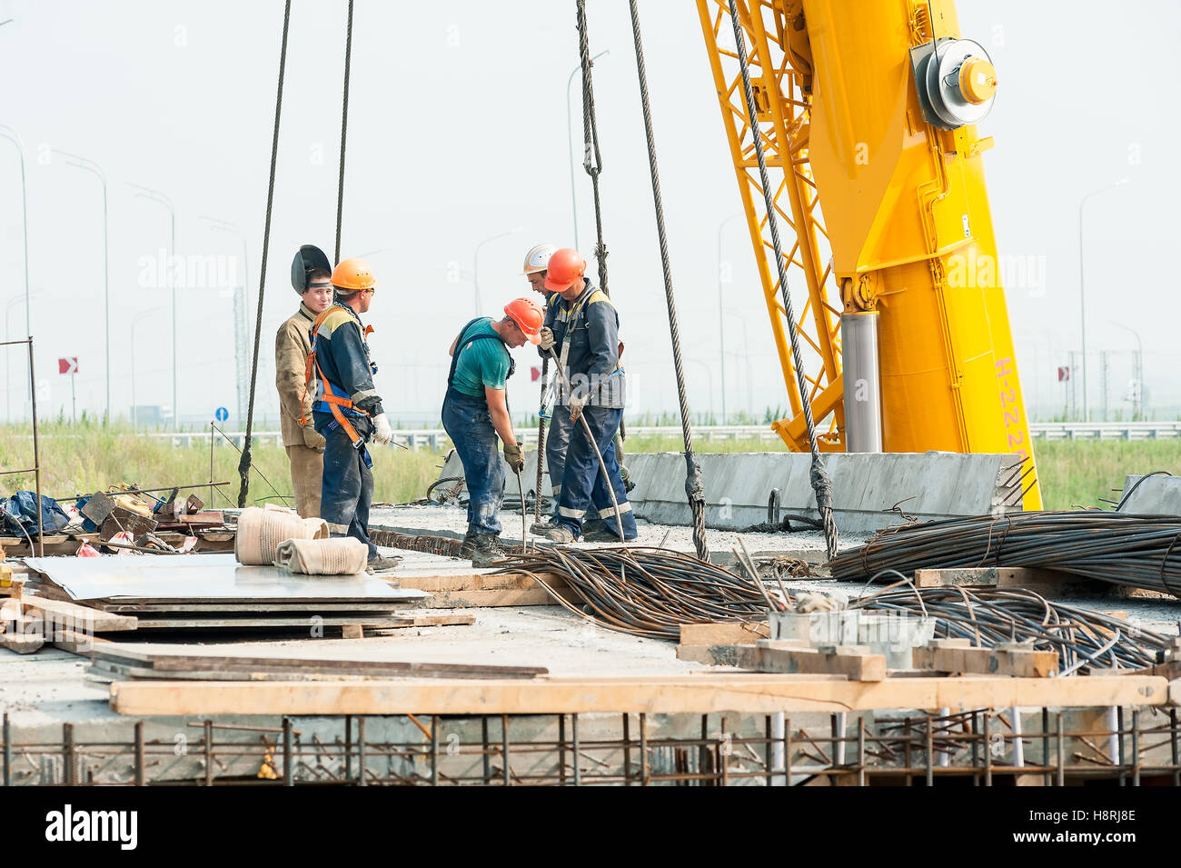 Bridge construction site Stock Photo - Alamy