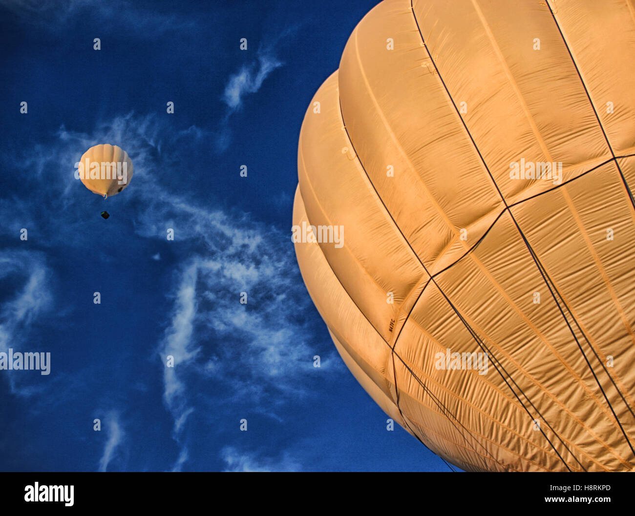 gas balloon challenge, Albuquerque, New Mexico, balloon Fiesta Stock ...