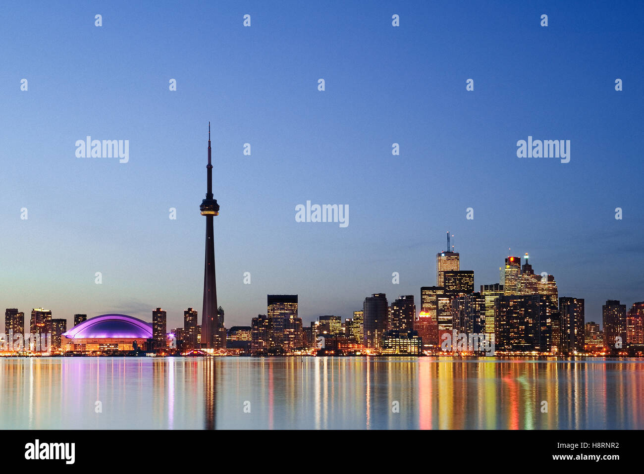 Cn Tower Toronto Overview High Resolution Stock Photography and Images ...