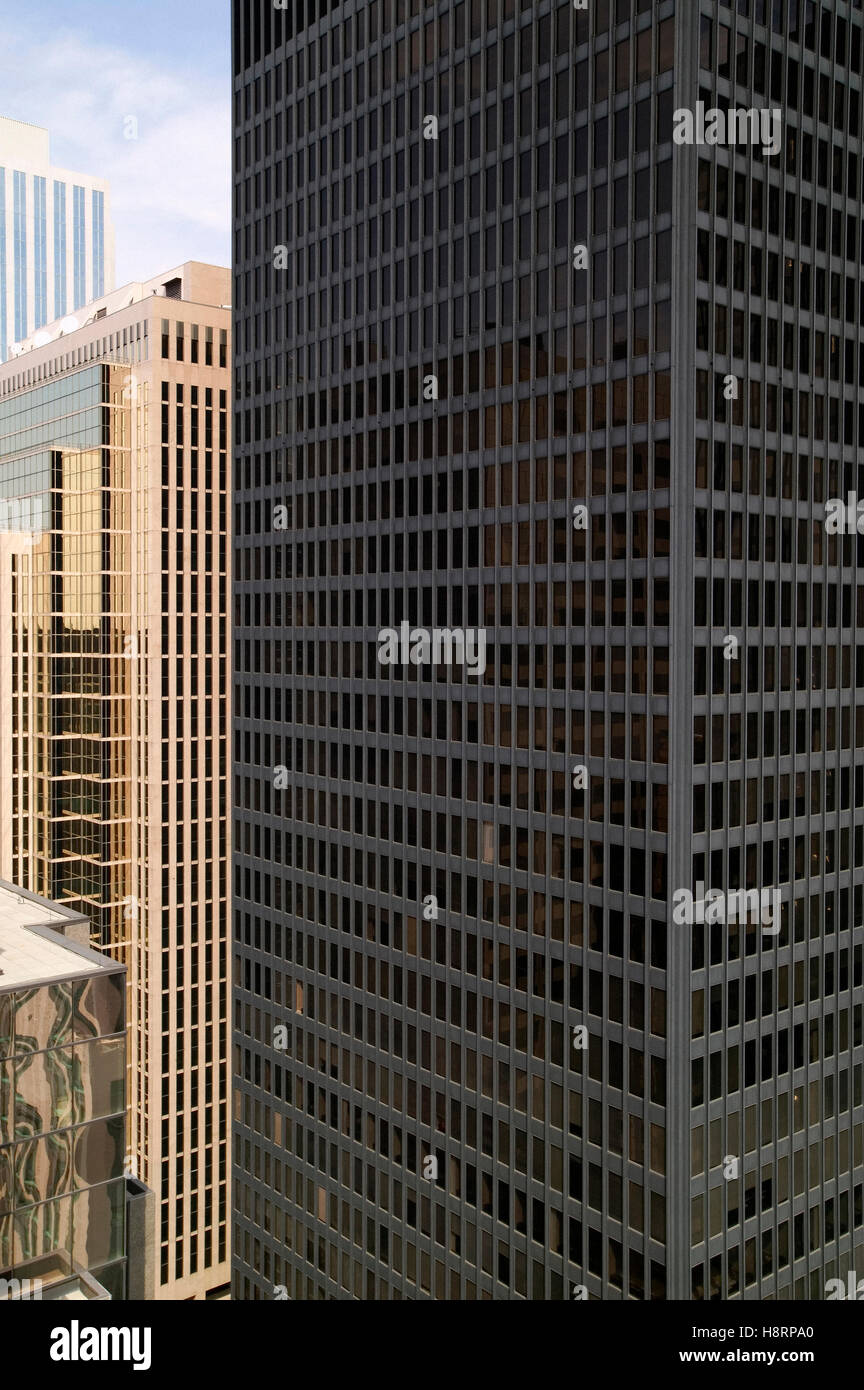 Toronto high rise buildings hi-res stock photography and images - Alamy